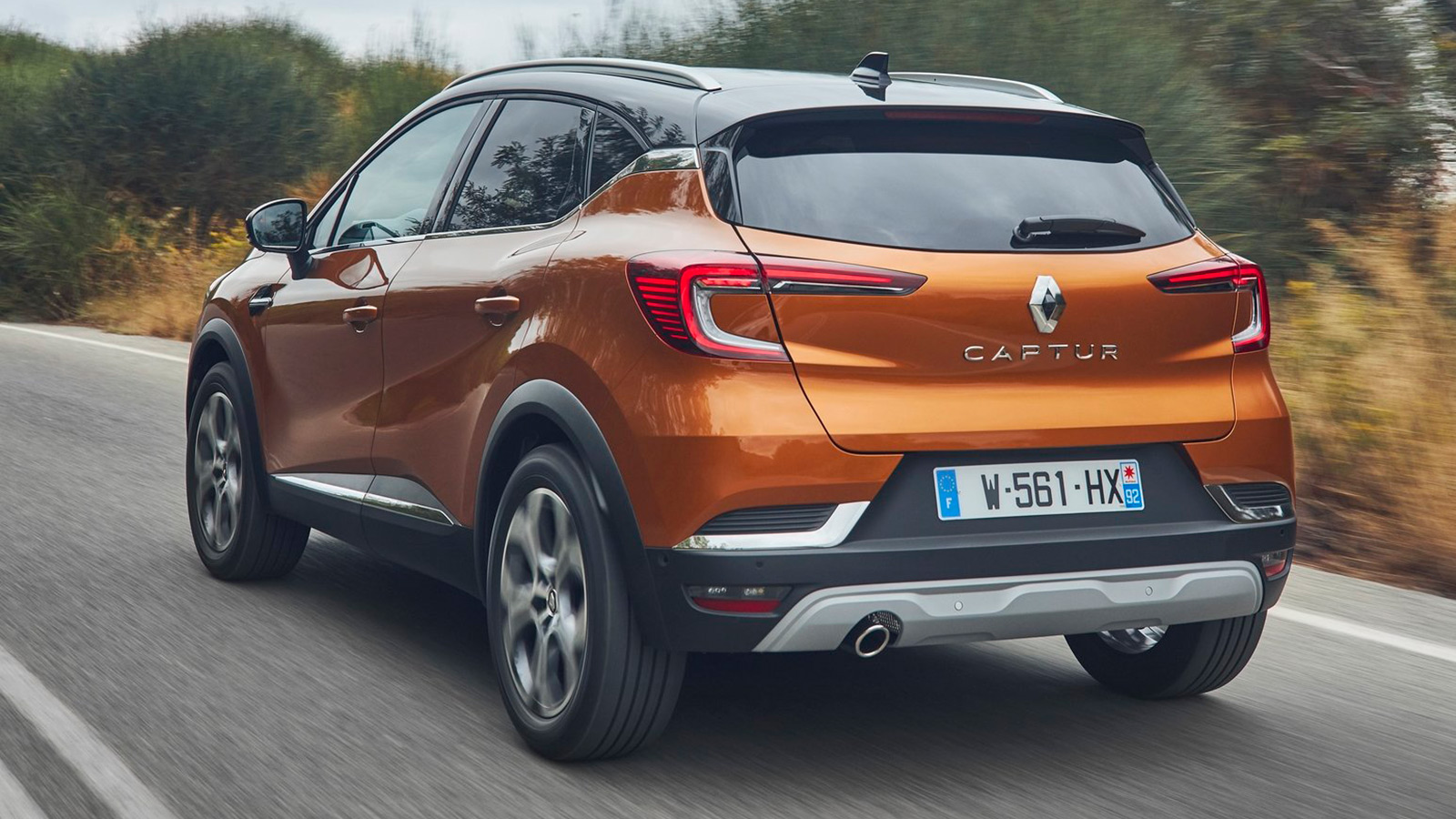 Comparativa entre Renault Captur vs Ford Puma | carwow | Carwow